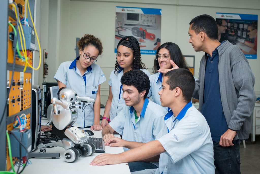 Ensino Médio com Curso Técnico – ETPC